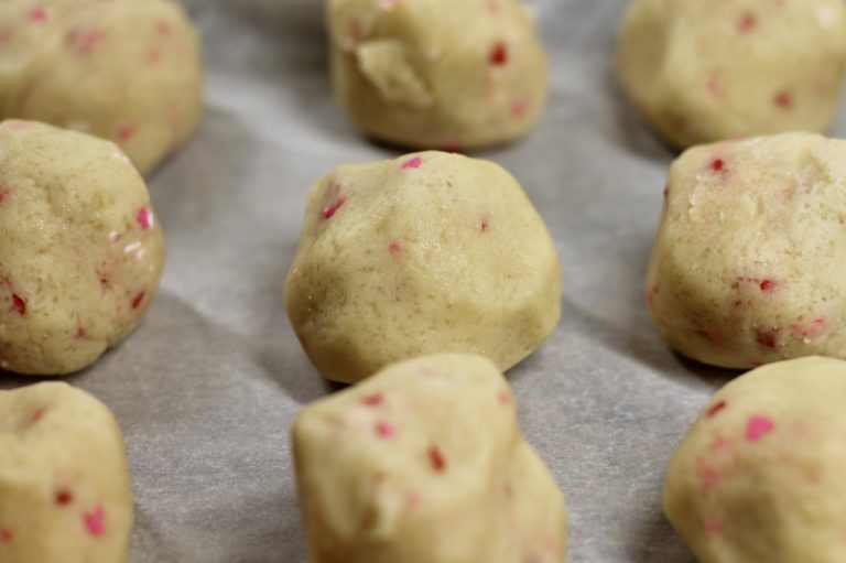 Sourdough Funfetti Cookies - Morgan's Farmhouse